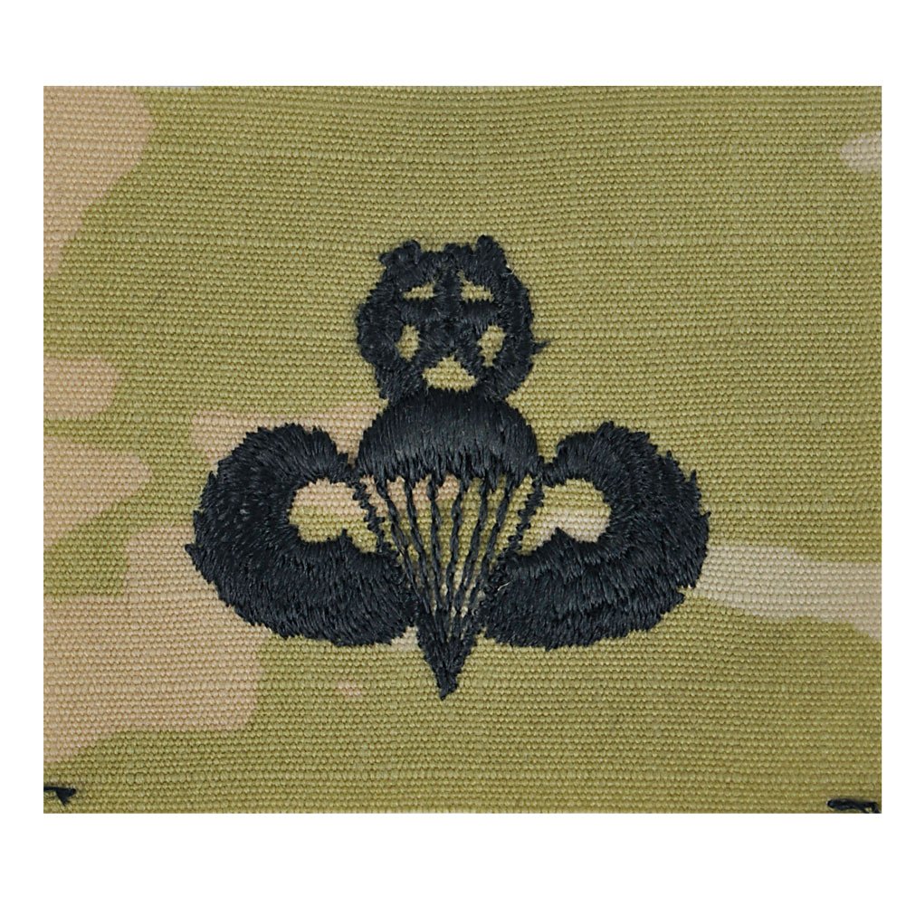 Army Embroidered Badge On Ocp Sew On Parachutist Master